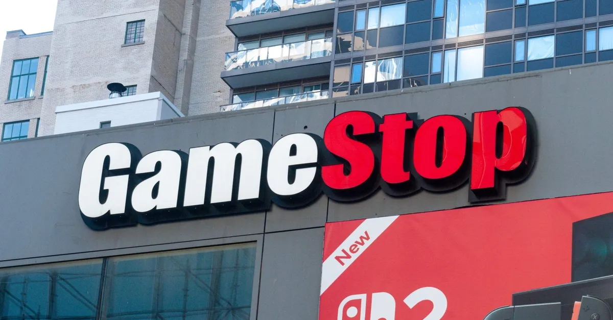 GameStop Stock Forecast | Ryan Cohen Buys Before Q4 | Capital.com