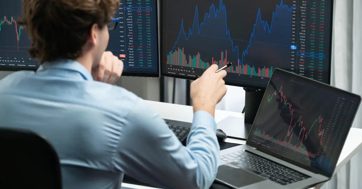 Applied Digital Stock Forecast 2026–2030 | Future Outlook | Capital.com