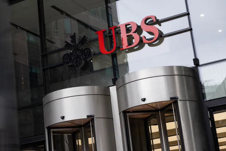 UBS shareholders: who owns the bank behind Credit Suisse | Capital.com